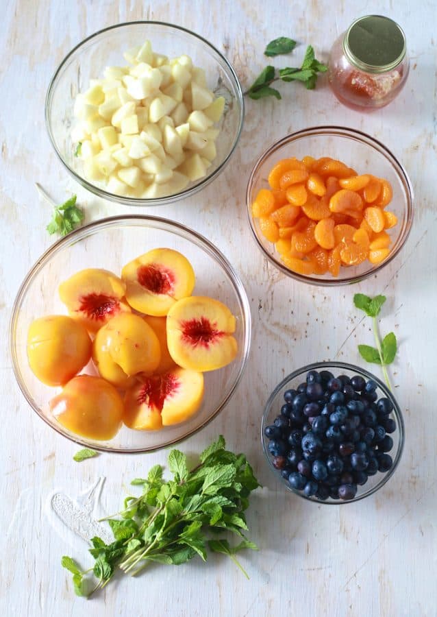 Back To School: Homemade Fruit Cups - The Noshery