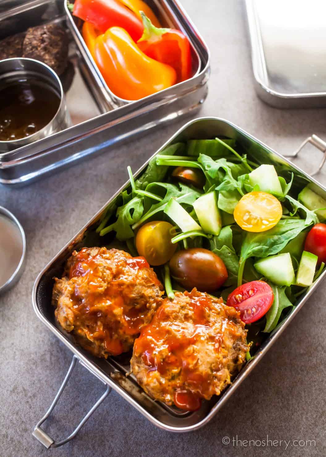 Healthy Lunch | Mini Meatloaf Muffins - The Noshery